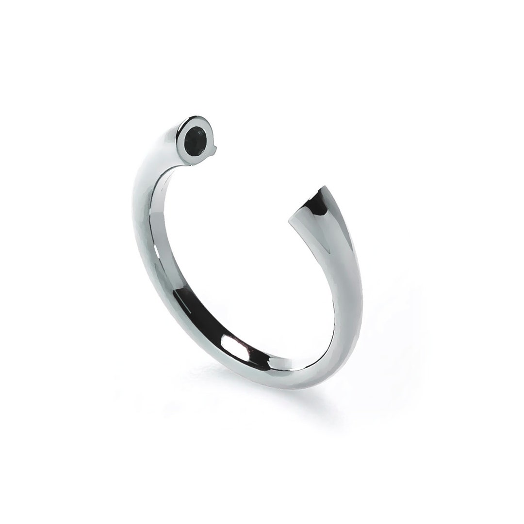 Q Ring - Etsy