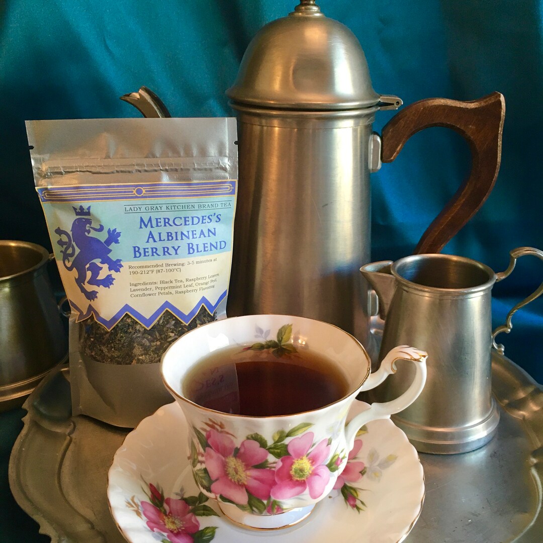 Mercedes's Albinean Berry Blend Loose Leaf Tea - Etsy