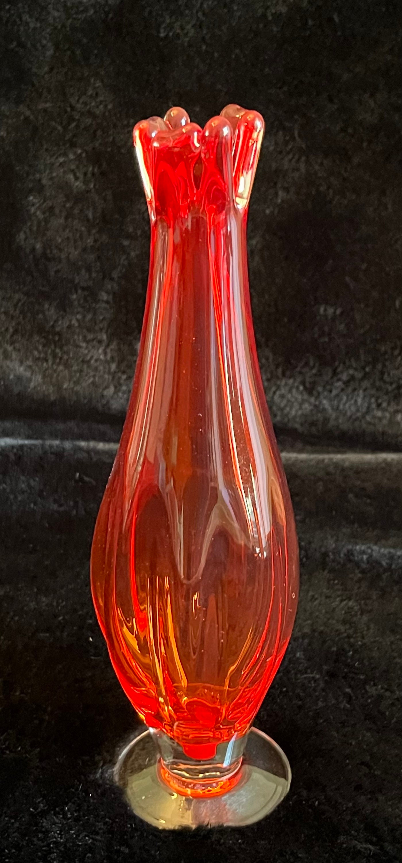 Vintage MCM Lefton Glass Swung Bud Vase Red/orange Made in - Etsy