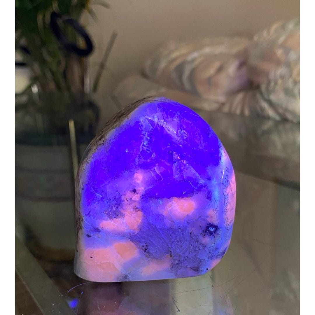 Blue Hackmanite Freeform 395 UV Reactive Crystal 2.9 X 2.4 31 - Etsy