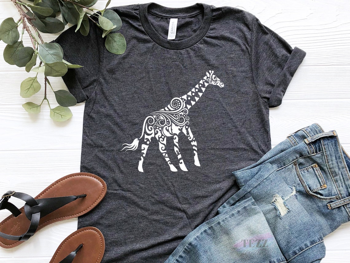 Giraffe Shirt | Giraffe Gift | Giraffe Lover Gift | Zoo Shirt | Animal ...