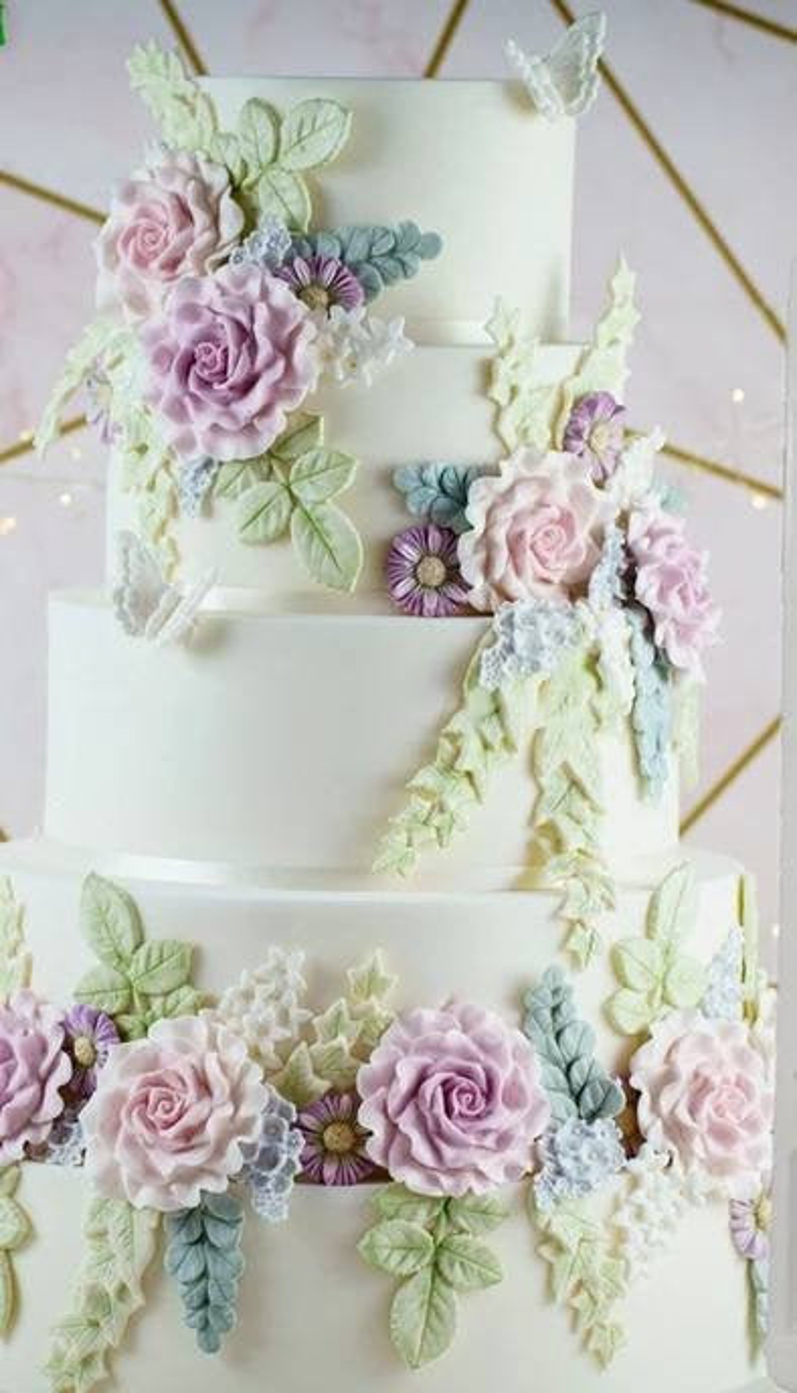 Edible Rose and Leaf Set for Cake Made With Fondant, Sugar Leaves and ...