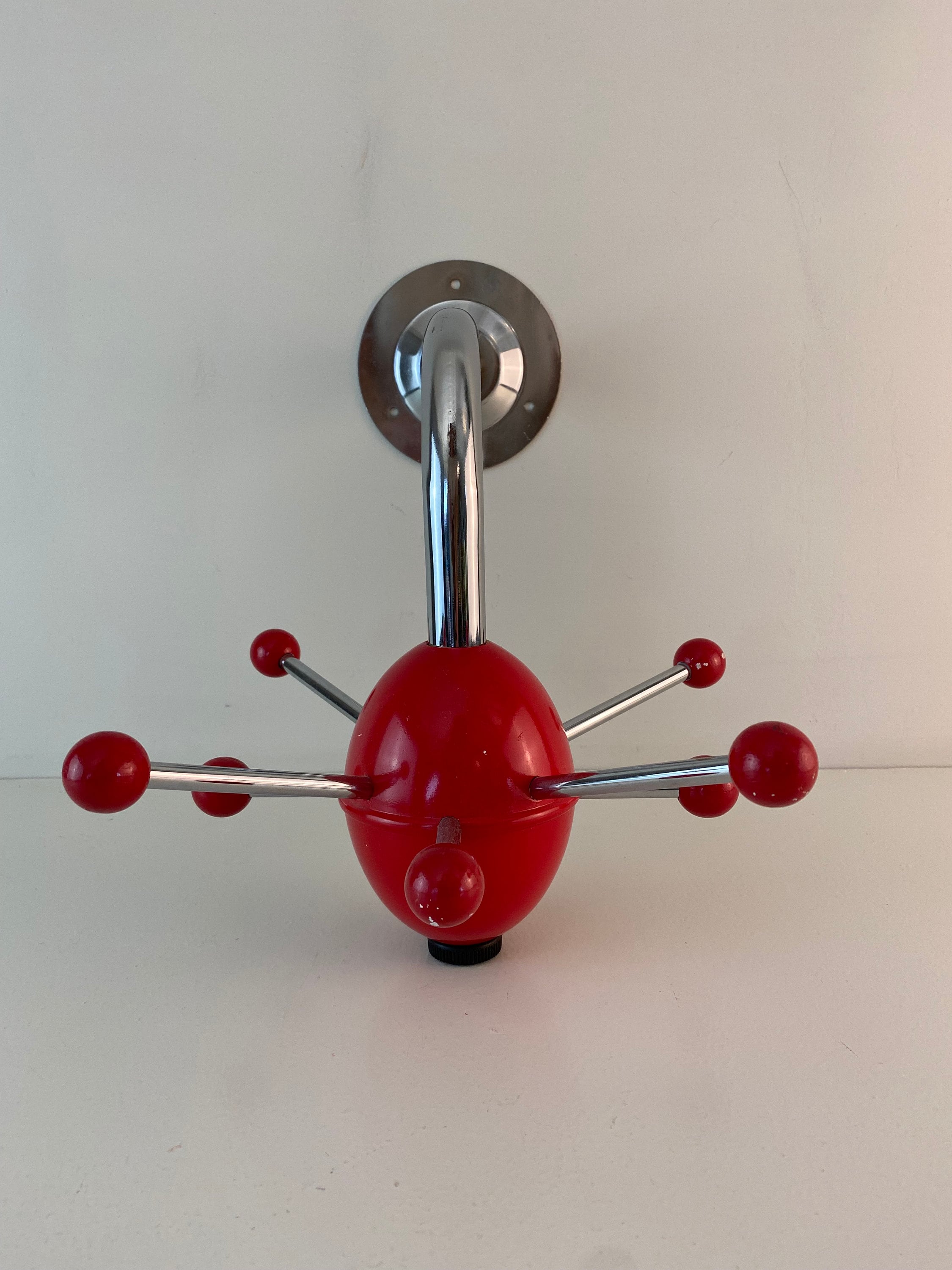 Red sputnik atomic coat rack, coat hanger, Osvaldo Borsani collection ...