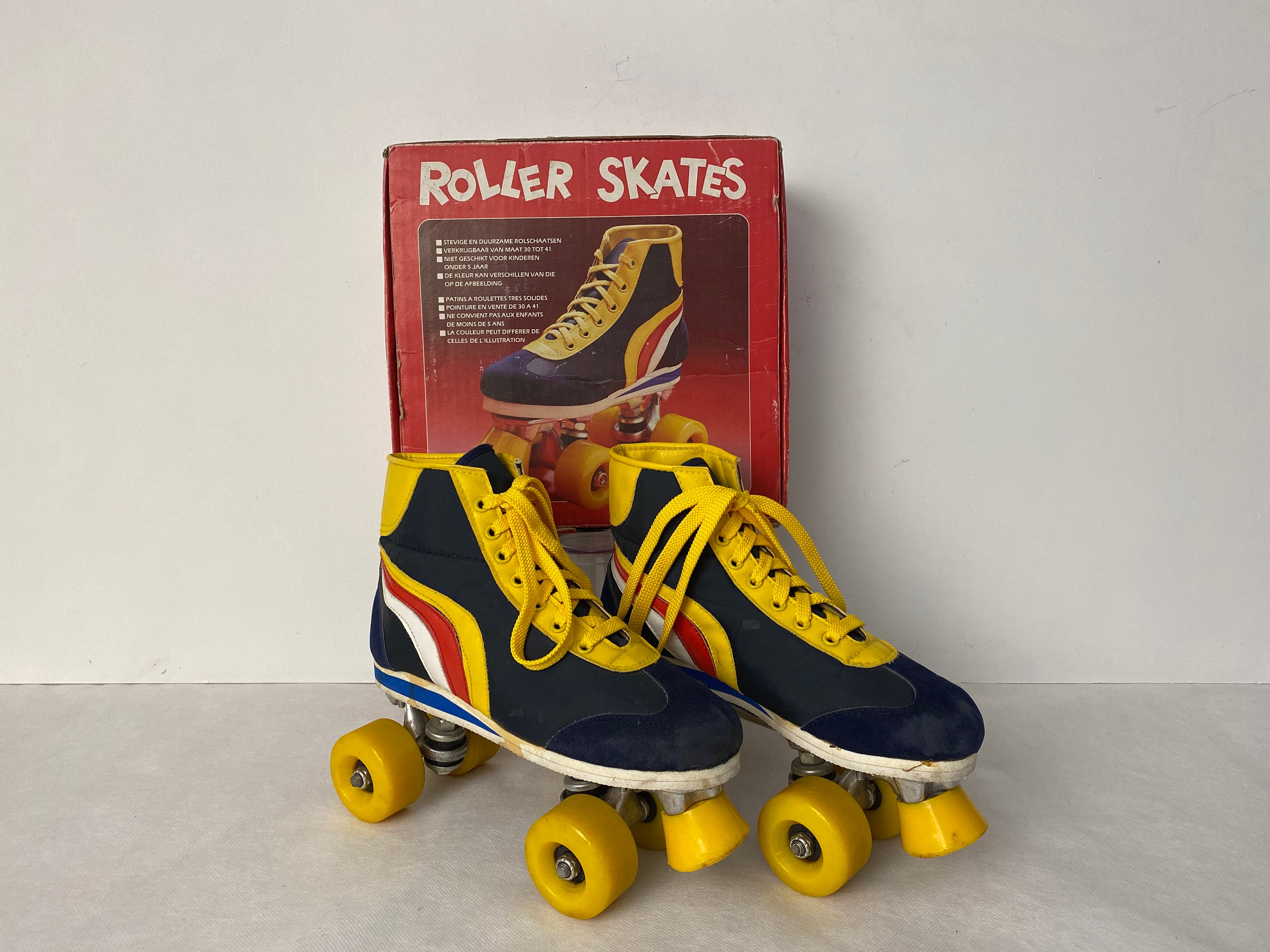 70s Vintage Roller Skates