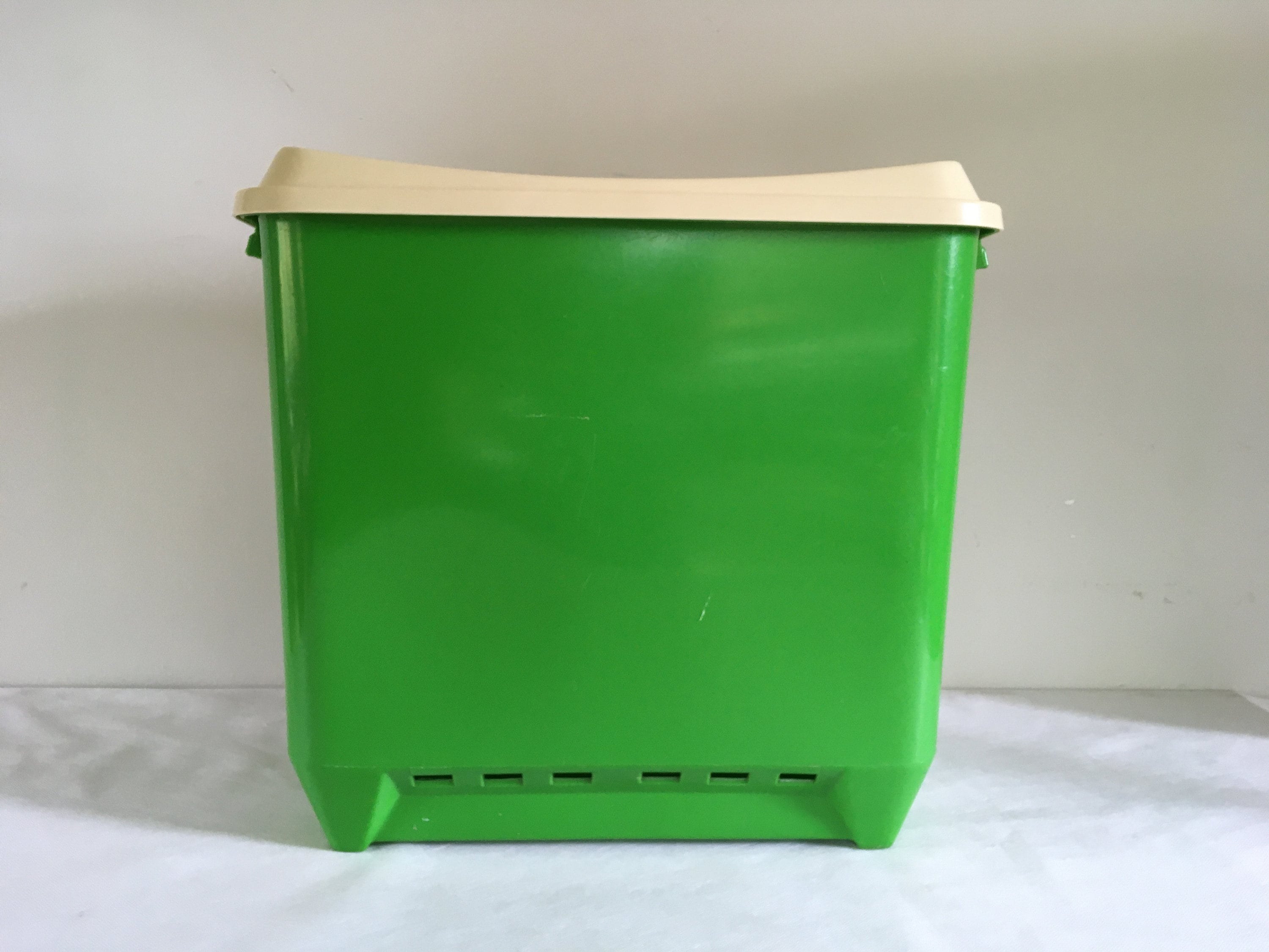 Vintage Curver laundry basket, green laundry box, retro design from the ...