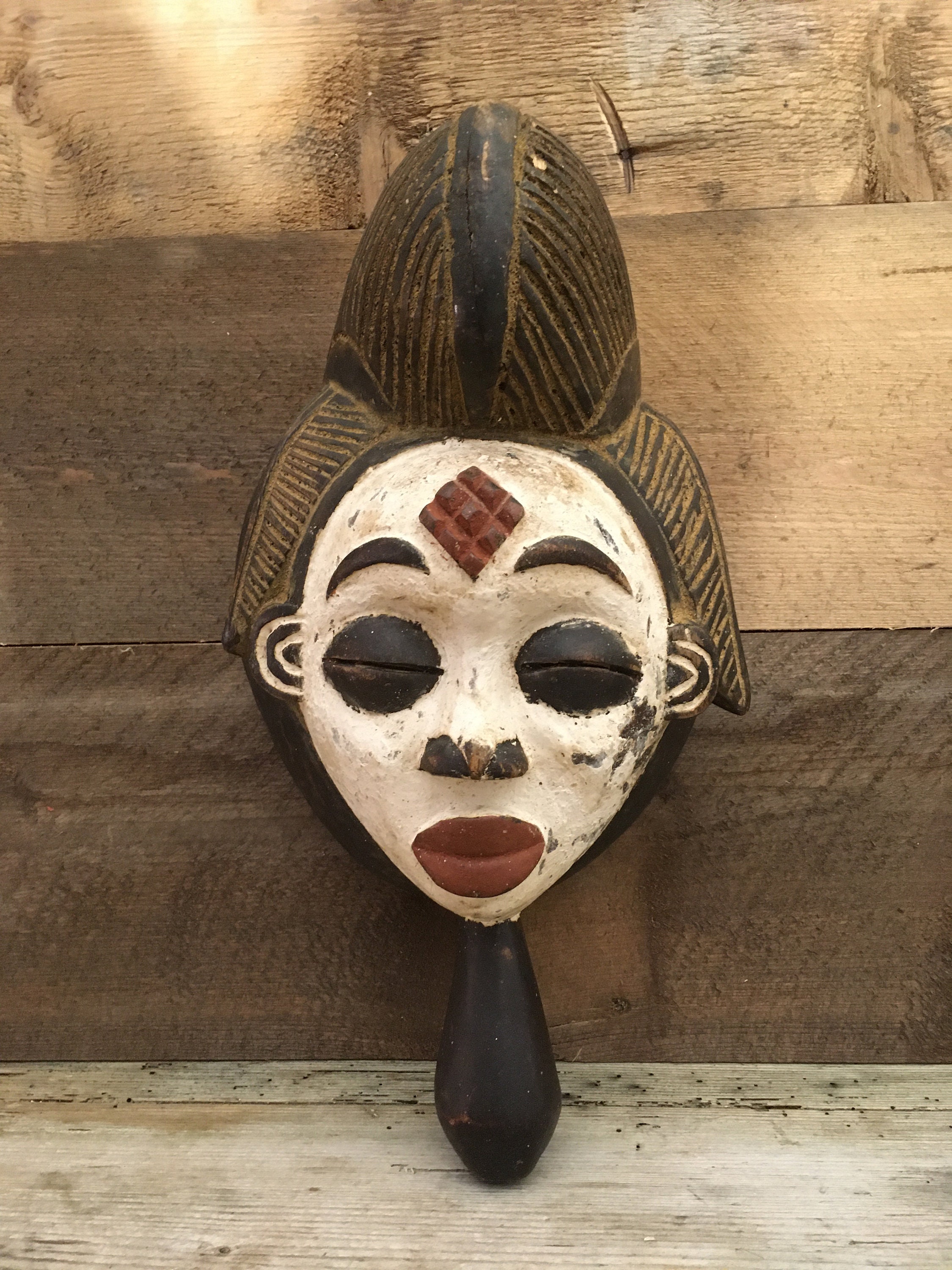 Vintage Punu African tribal mask, hand carved Punu Okuyi mask Gabon ...