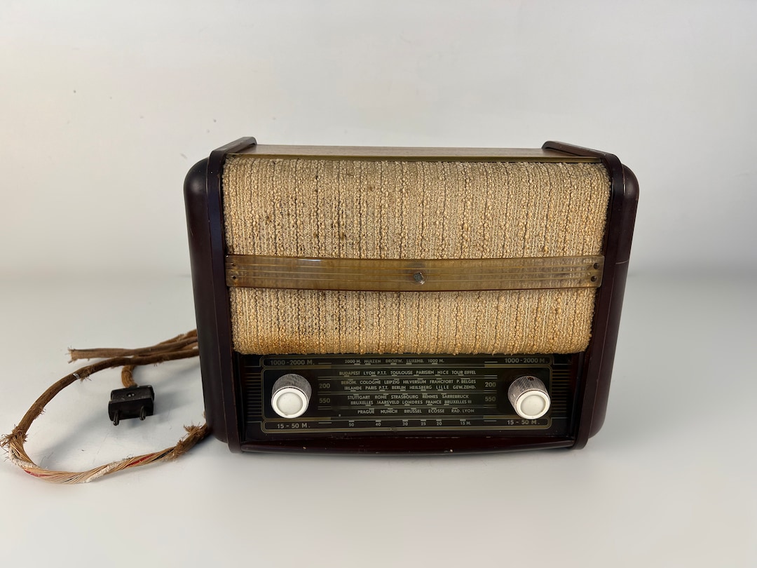 Decorative Vintage Tube Radio Made in Belgium in the 1950s or Earlier ...