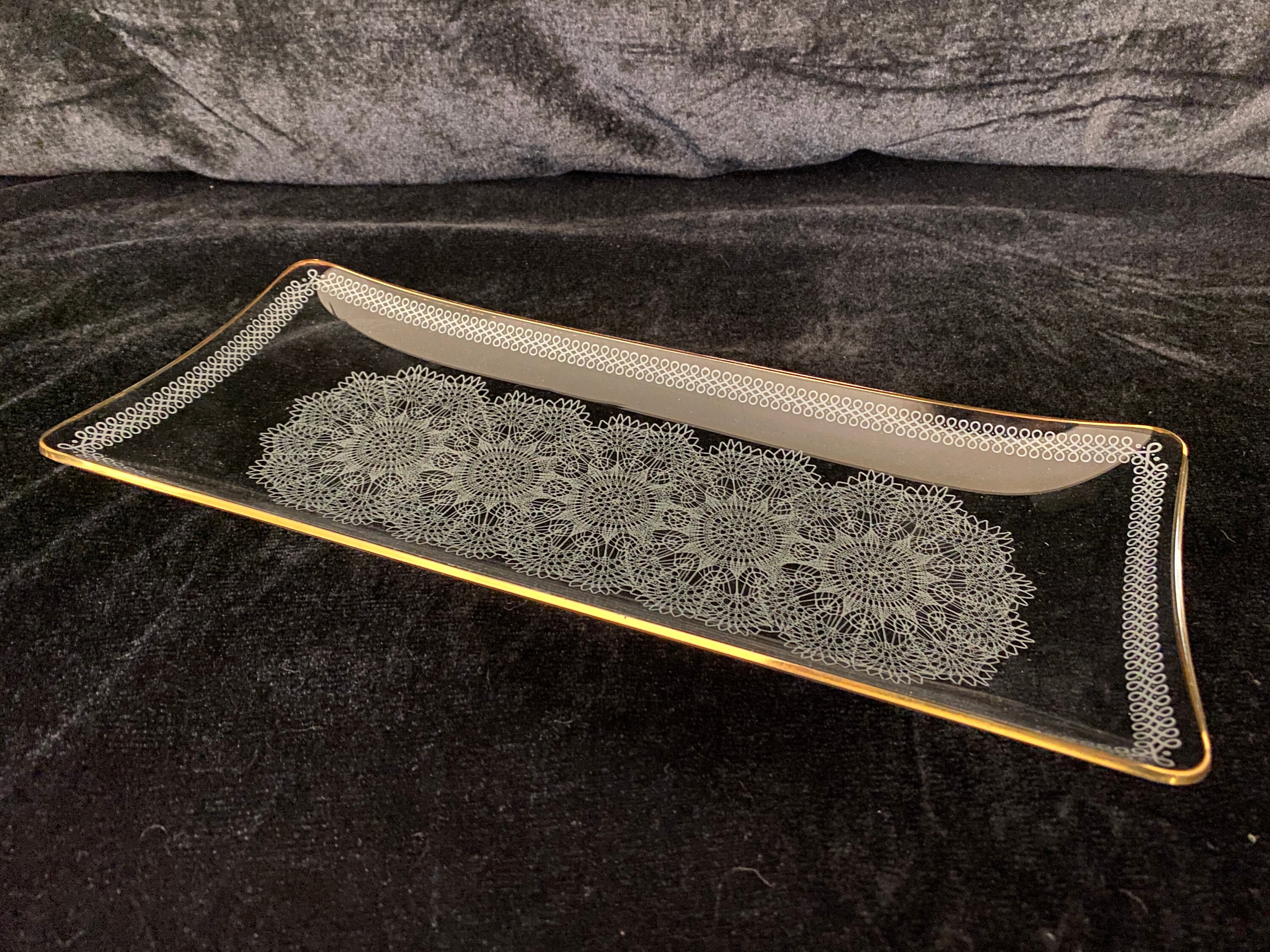 Rectangular chance glass cake plate with golden rim, beautiful delicate ...