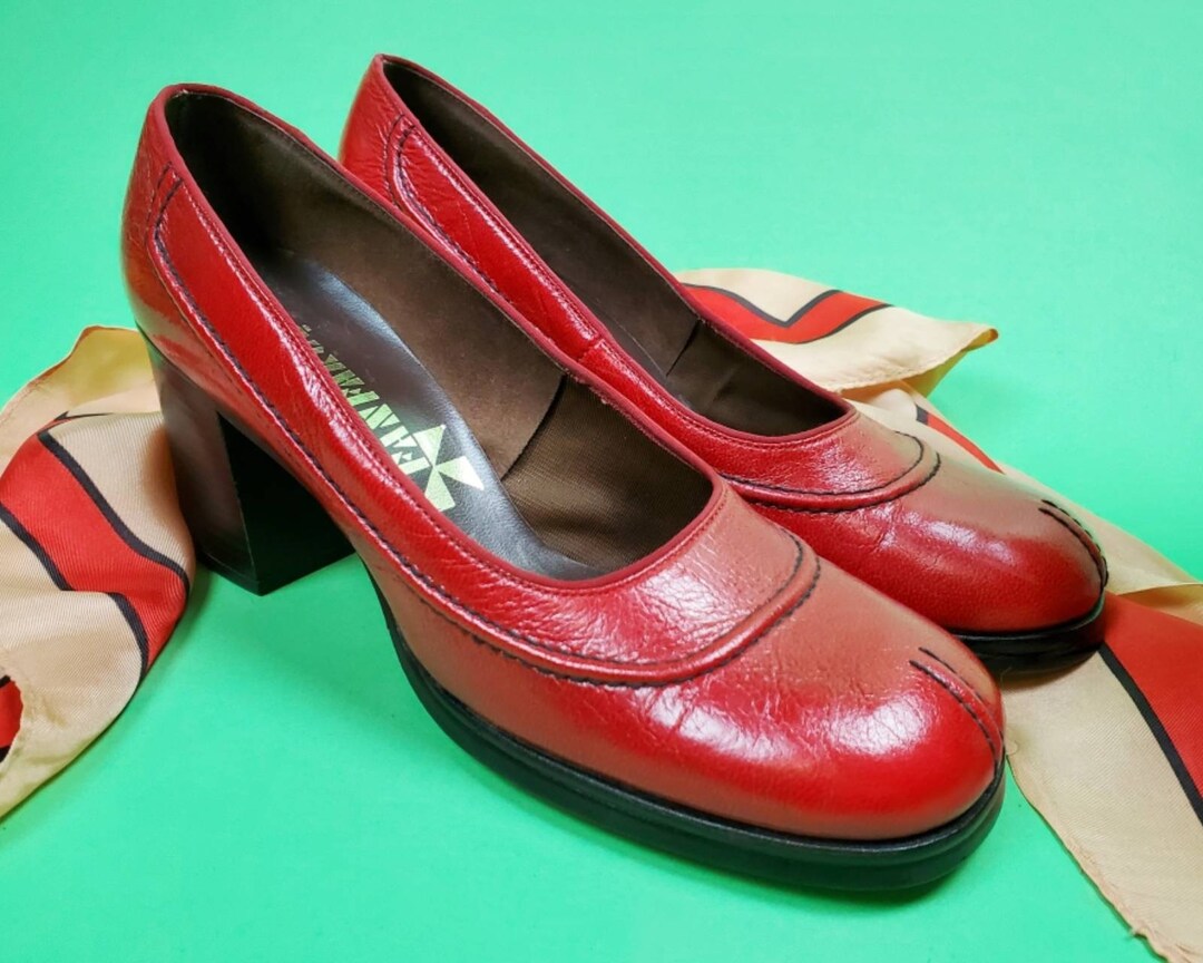 Vintage 60s/70s Red Heels. Fanfares. A Little Chunky & Very Elegant ...