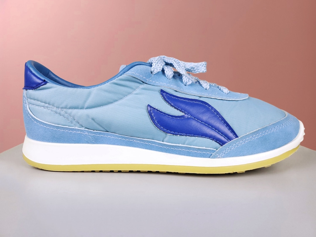 TRAX Blue Flame Sneakers. Vintage 1970s Novelty Tennis Shoes, Track ...