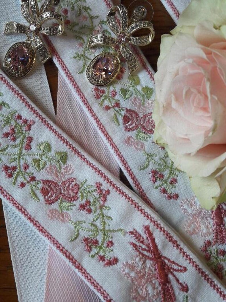 Pair of 18th-century Cupid Garters in Cotton and Cotton Ribbon - Etsy