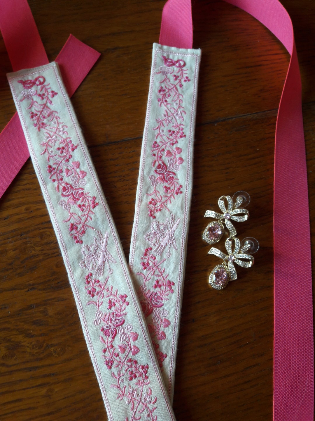 Pair of 18th Century Cupid Garters in Cotton and Twill Ribbon - Etsy