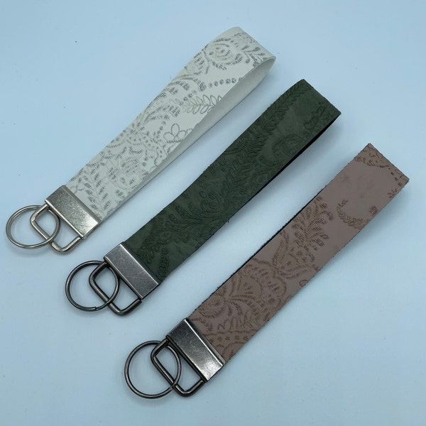 Lace Keychain - Etsy