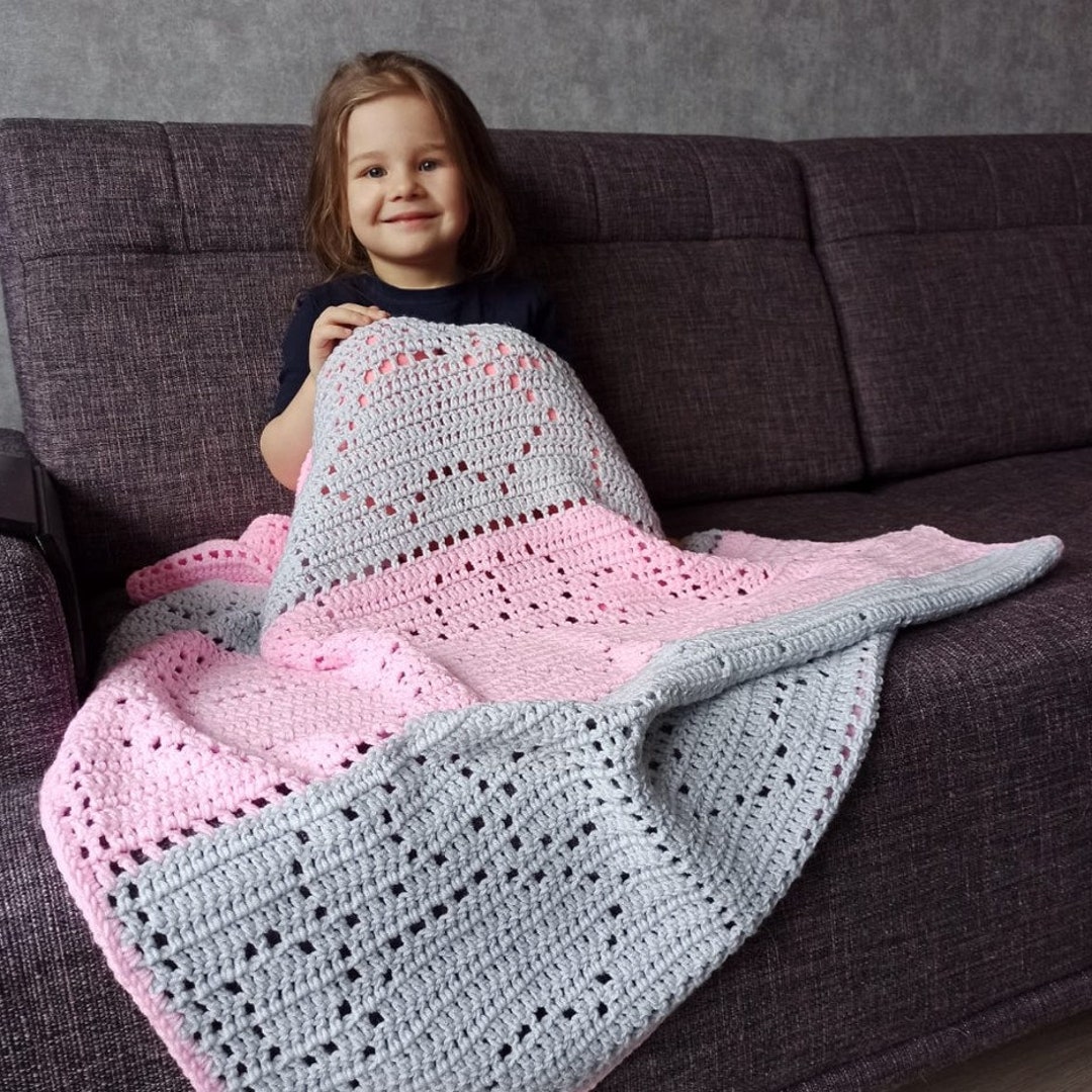 Baby Blanket Crochet Pattern, Crochet Paw Print Pattern, Filet Crochet ...