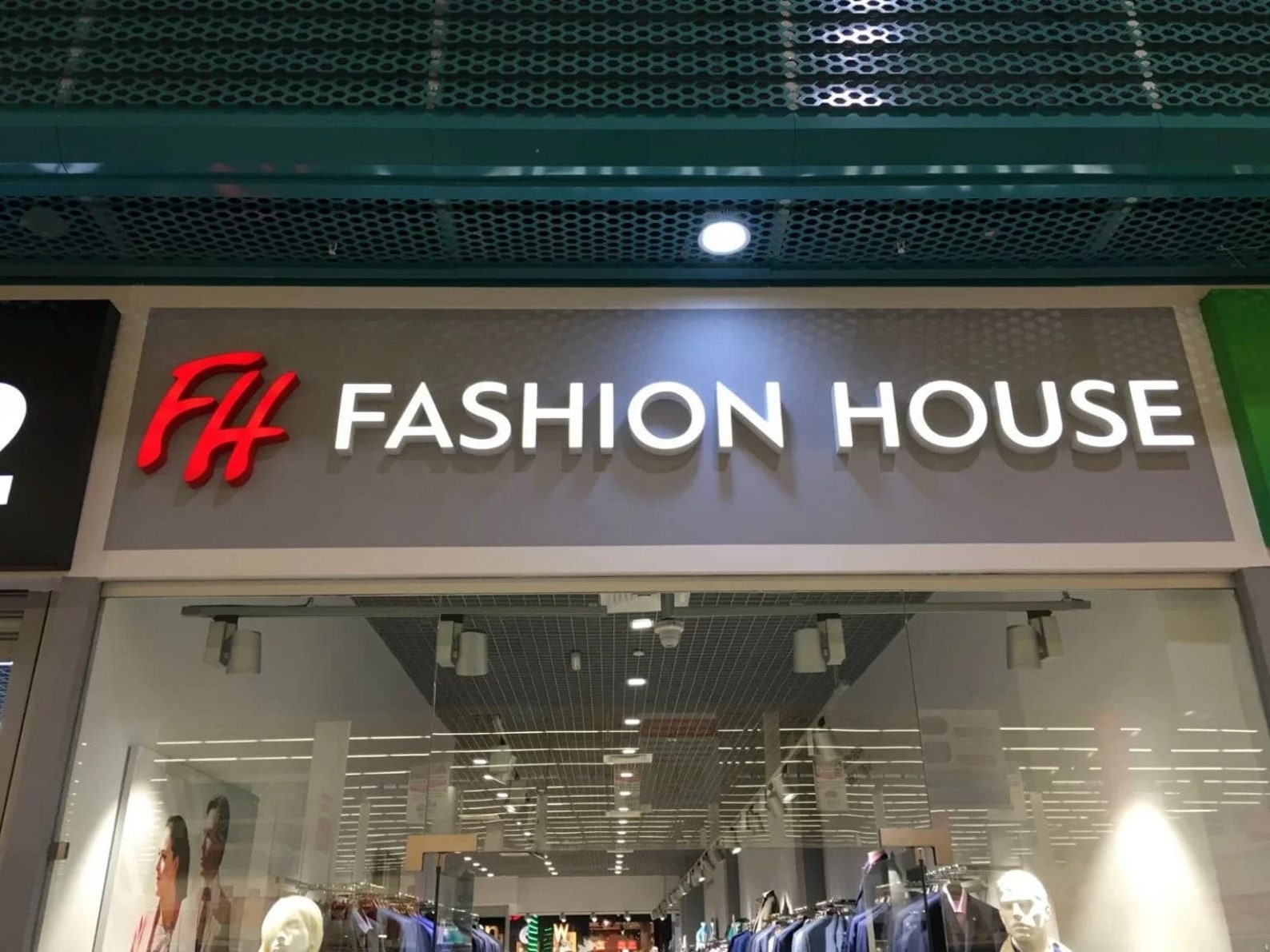 Custom Illuminated 3D Metal LED Store Sign, Frontlit Wall Logo for ...