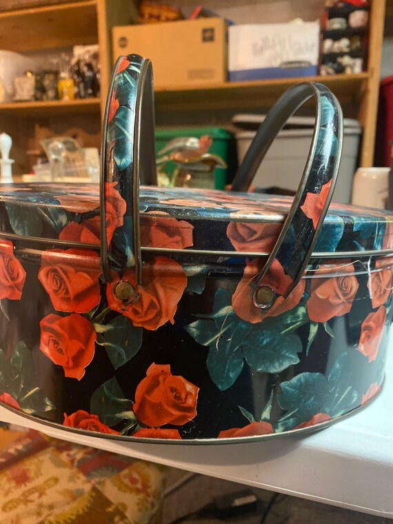 Metal Sewing Tin With All Contents Included - Etsy