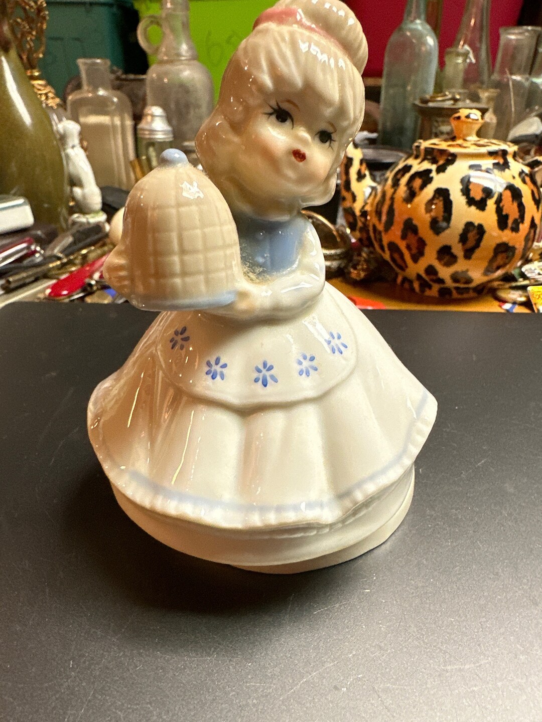Little Girl Porcelain Music Box - Etsy