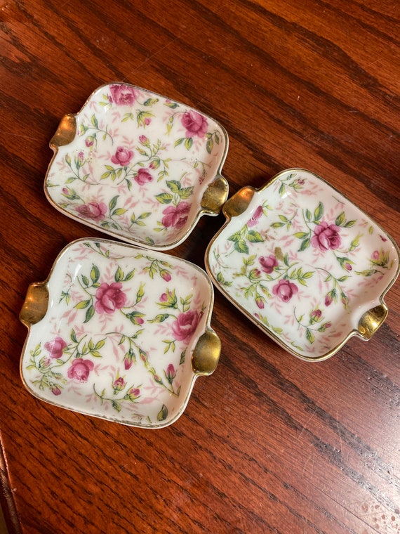 Vintage LEFTON Ashtrays - Etsy