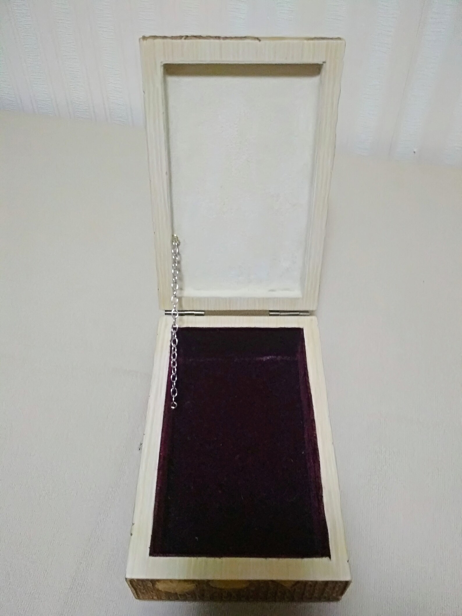 Vintage Renovated Hand-carved Wood Box With Maple Branch | Etsy