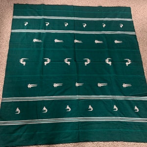 Matching Set of Vintage Guatemalan Woven Tapestry Tablecloth - Etsy
