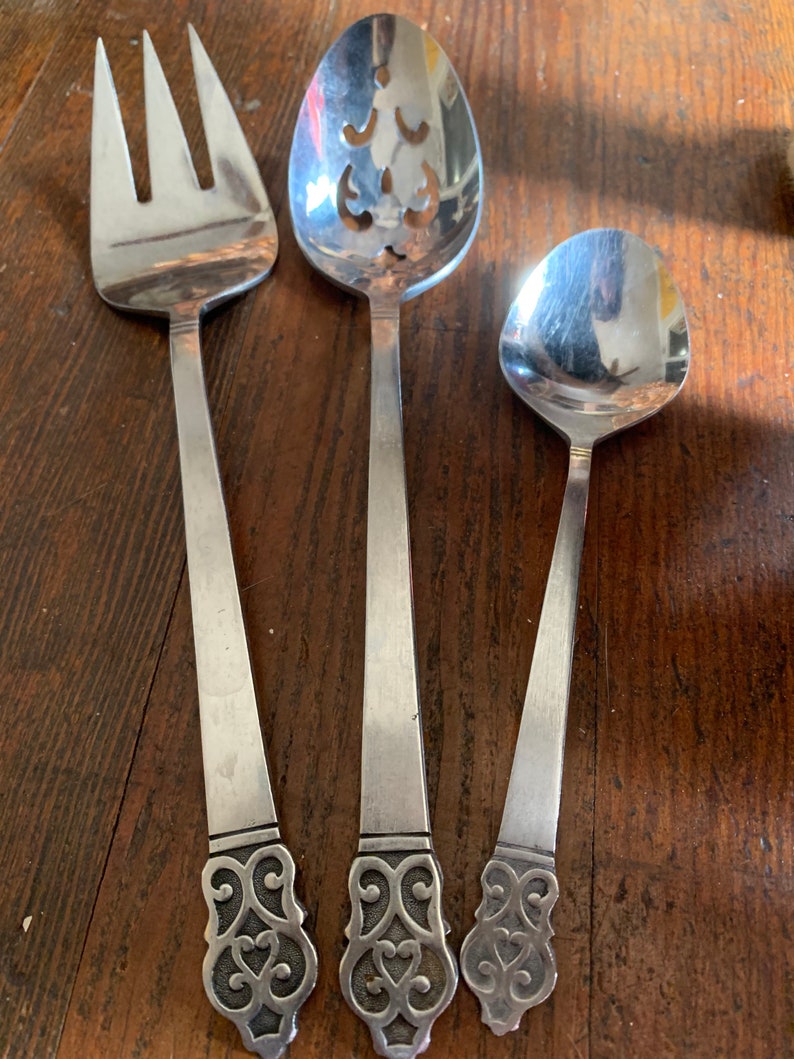 Gorgeous 34 Piece Vintage Stainless Flatware Set Rogers - Etsy