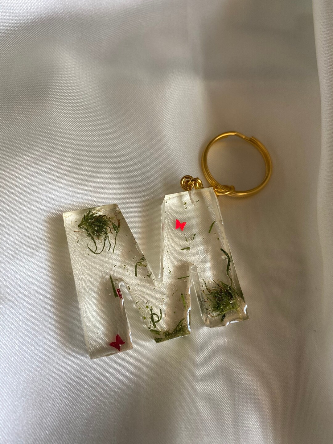 Letter M Keychains Floral Keychain Personalized Keychains Gift Ideas - Etsy