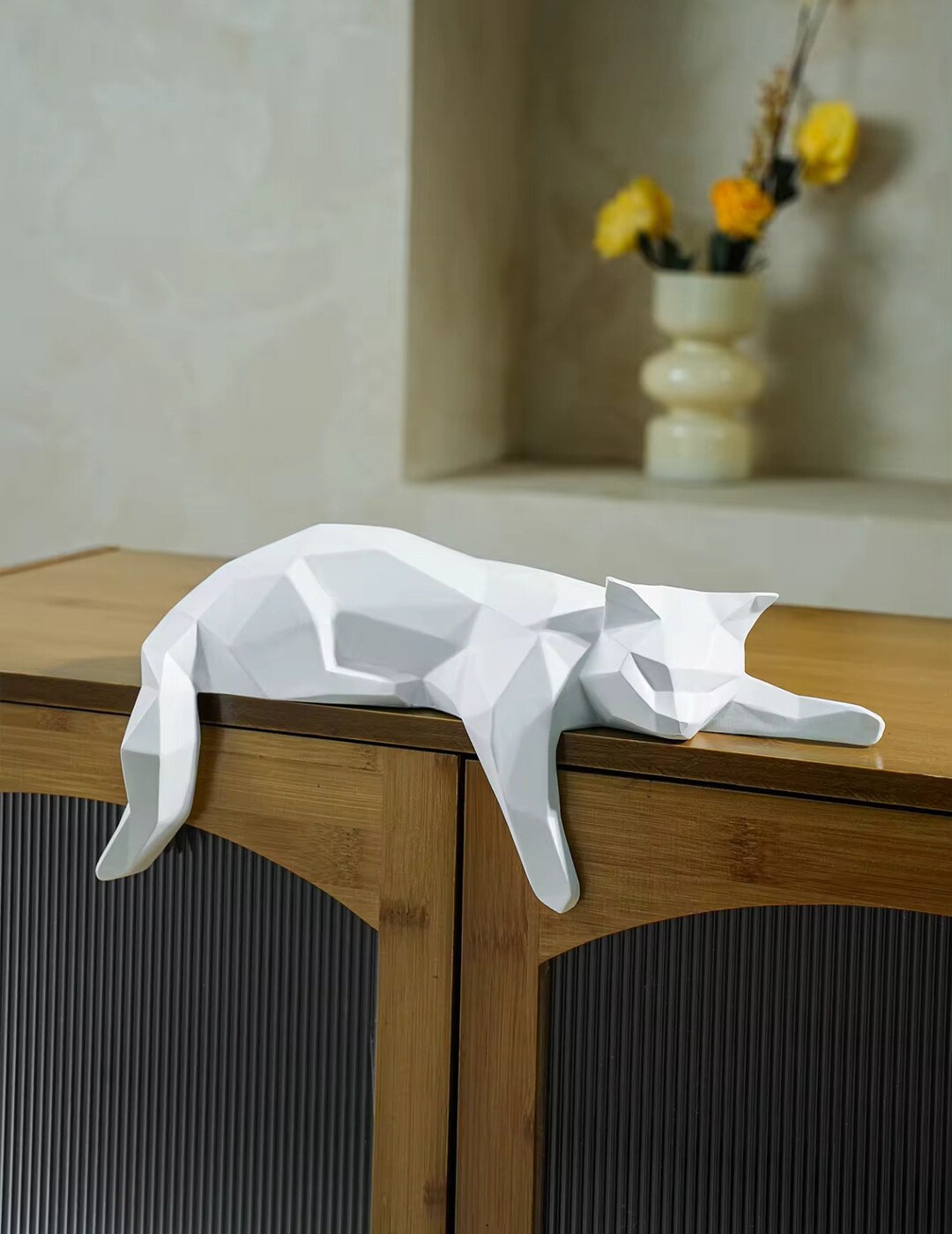 White / Black Cat Statue Geometric Modern Room Decor Figurine Sculpture ...