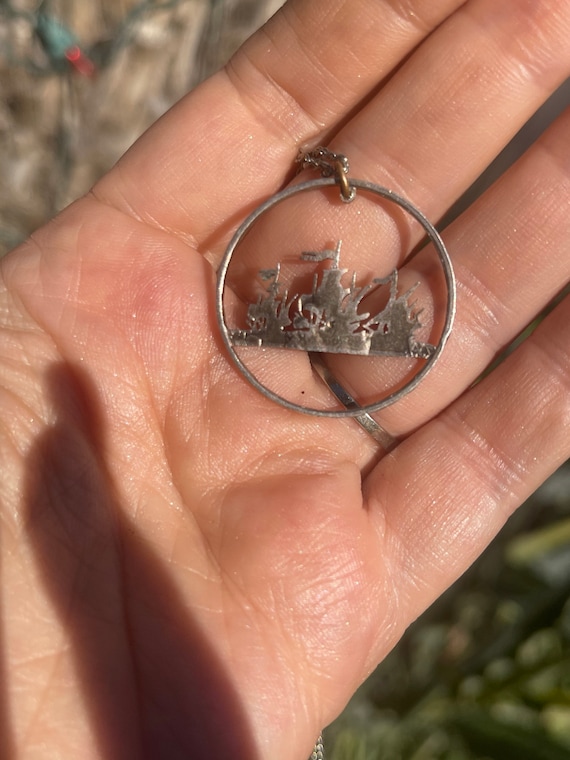 Antique Vintage 500 Lira 1958 Coin Cutout Pendant Med… - Gem