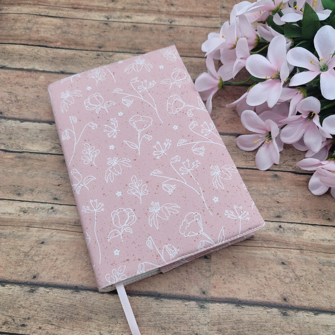 Adjustable Book Cover, Book Sleeve, Book Pouch, Padded Book Cover ...