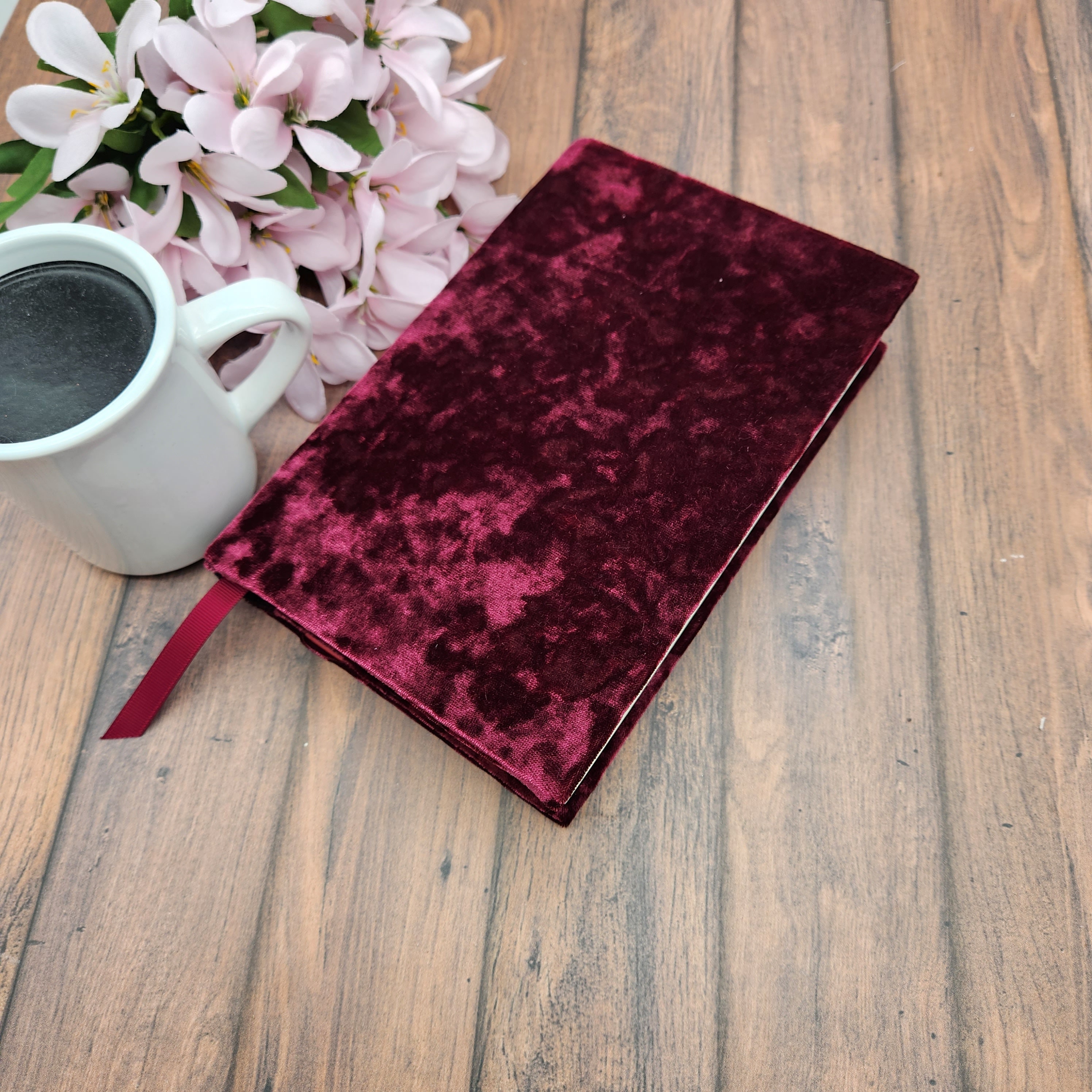 STRETCHABLE Book Covers, Book Protector, Book Sleeve, Fabric Book Cover ...