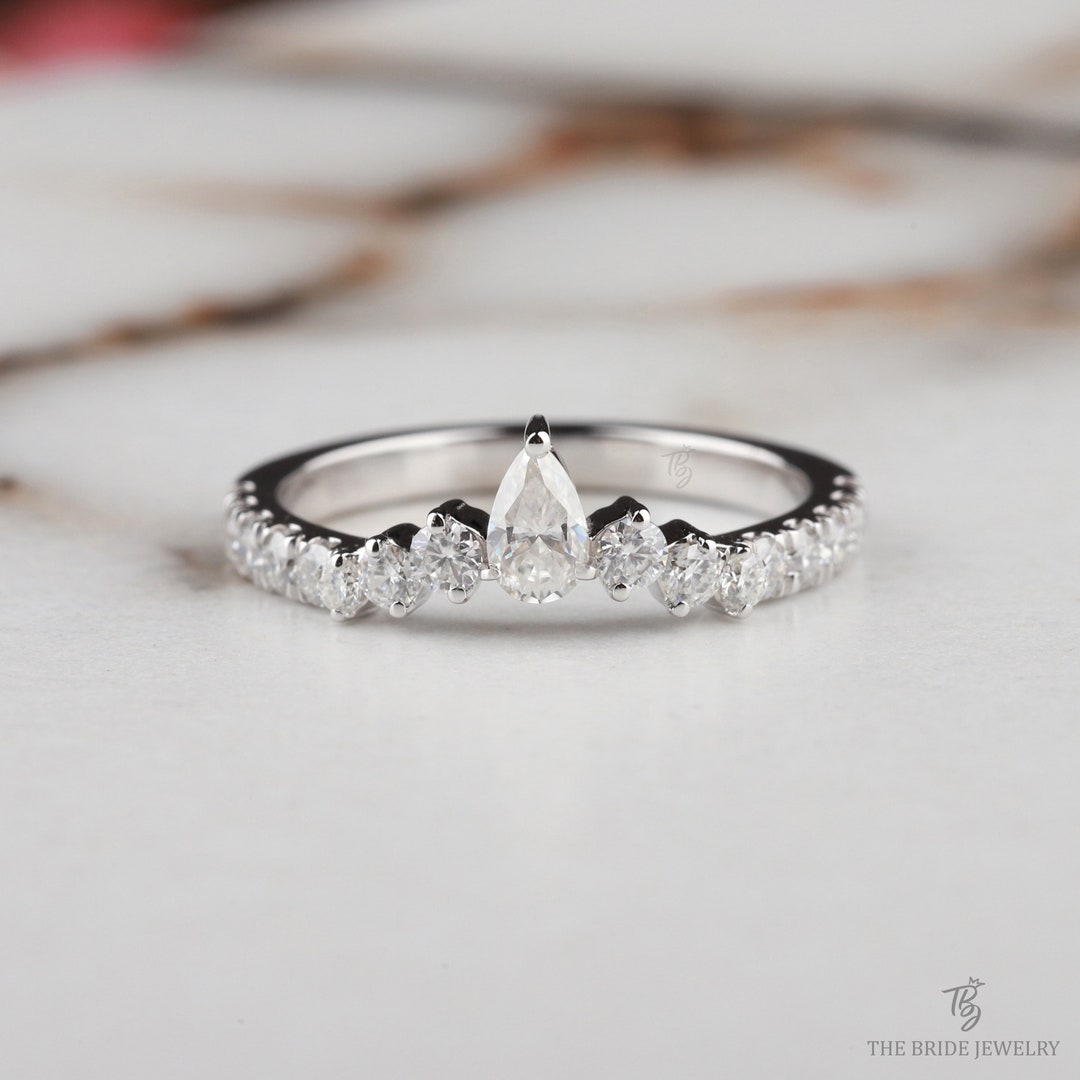 14K White Gold Wedding Band, V Shape Band Wishbone Ring Chevron Curved ...