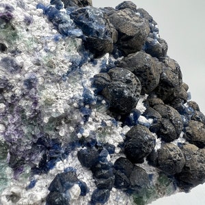 Stunning Blueberry Fluorite Specimen. Beautiful Shades of Blue ...