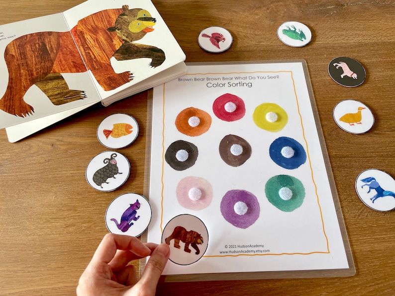 Brown Bear Busy Book: Shape & Color Sorting Game (digital Download) - Etsy
