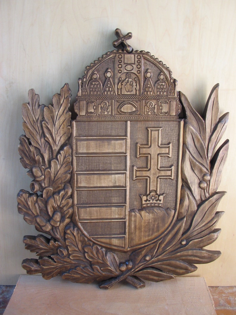 Hungarian crest Custom Family Wooden Crest Coat of arms | Etsy