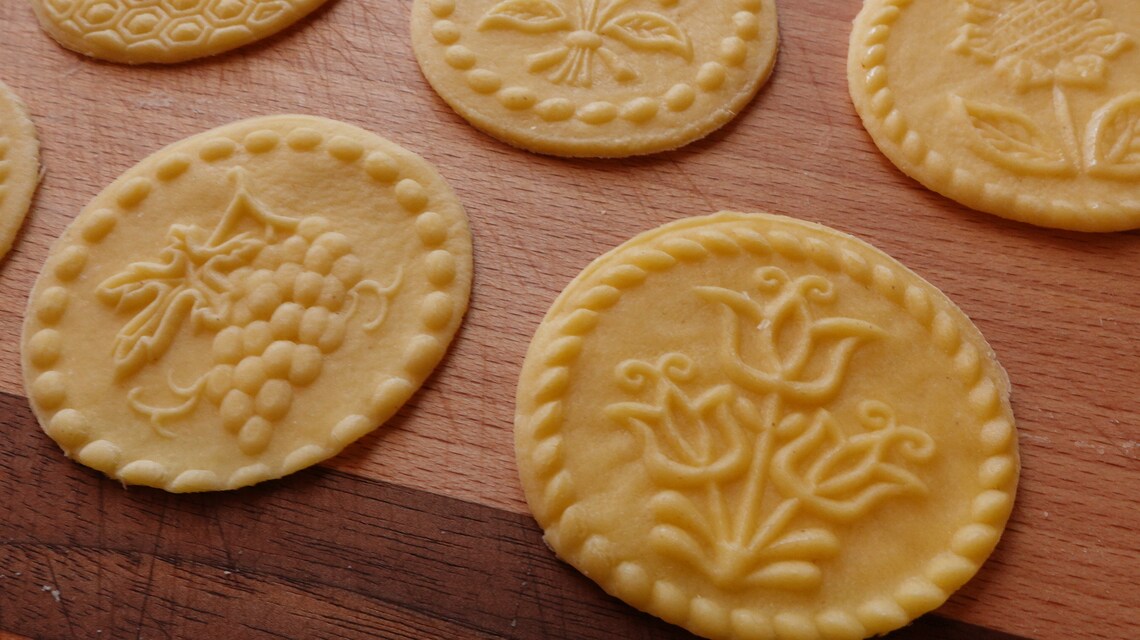 CORZETTI PASTA STAMP Set - 1 Base + 2 Stamps (choose 2 From 11 ...
