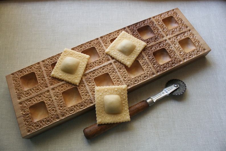 Ravioli Board, Fresh Pasta Board, Filled Cookie Wooden Board, Tulips ...