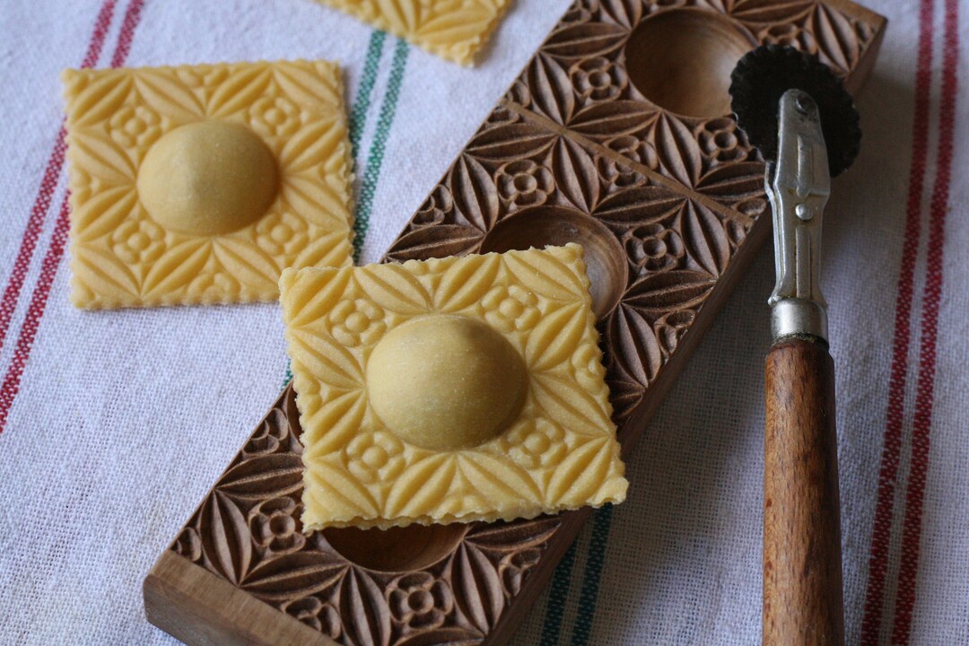 Ravioli Board, Fresh Pasta Board, Filled Cookie Wooden Board, Ravioli ...