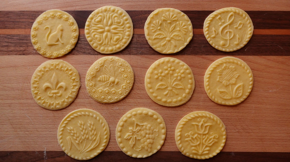 CORZETTI PASTA STAMP Set - 1 Base + 2 Stamps (choose 2 From 11 ...