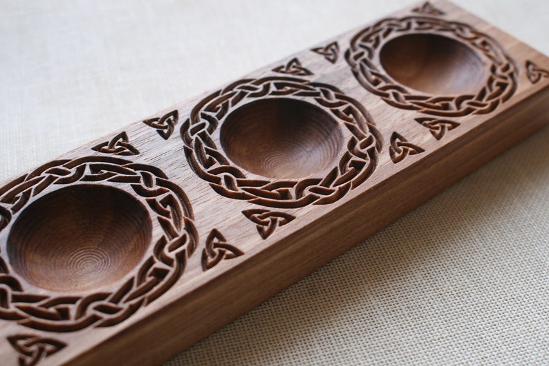 Celtic Ravioli Board, Fresh Pasta Mold, Wooden Board - Etsy