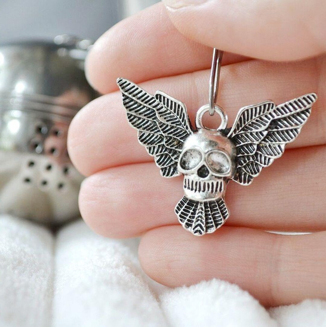 Skeleton Tea Infuser: Winged Skull Tea Ball, Halloween Charm - Etsy