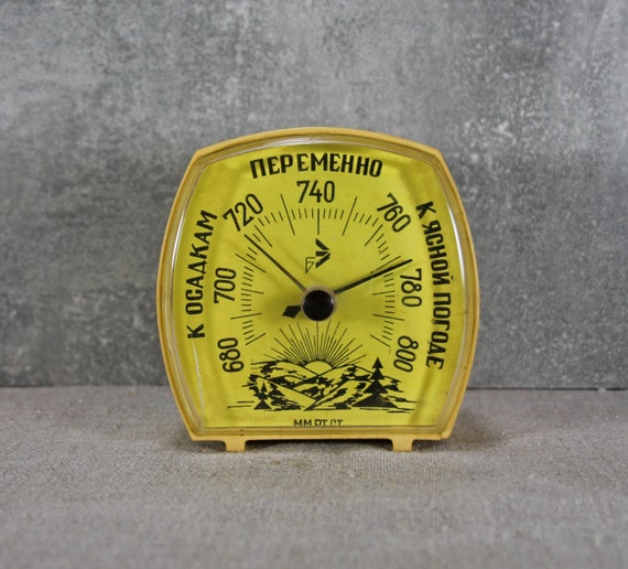 Vintage Soviet Barometer Retro Hygrometer Plastic Table - Etsy