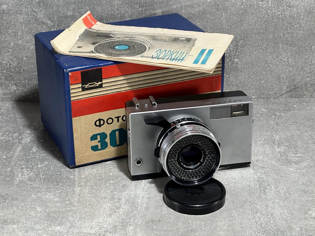 Vintage Film Camera Zorkiy 11 in Original Box, Industar-63 Lens Made ...