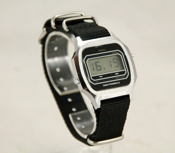 Soviet watch, Electronics 5, digital watch, vintage e… - Gem