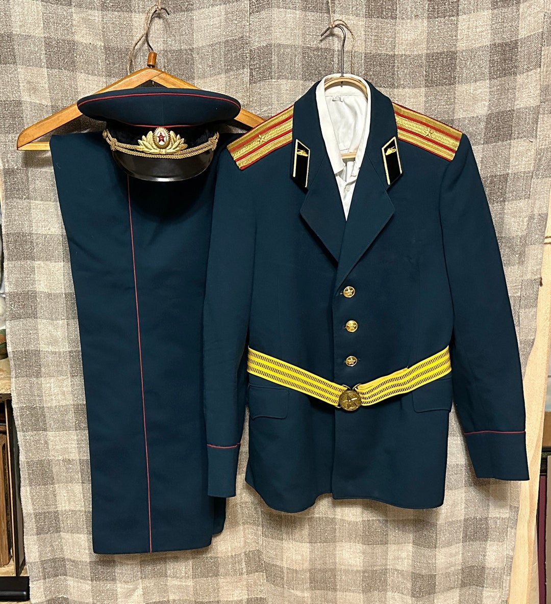 Vintage Soviet Officer Uniform. Major, USSR Military Uniform, Dress ...
