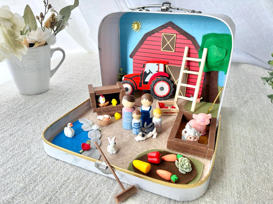 Farm Peg Doll Playset in A Suitcase, Farm Playkit, Travel Toy for Kids ...