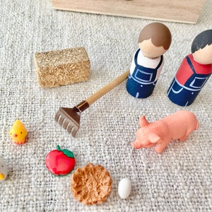 Farm Peg People Play Set, Barn Animals, Mini Travel Set, Gift for Kids ...