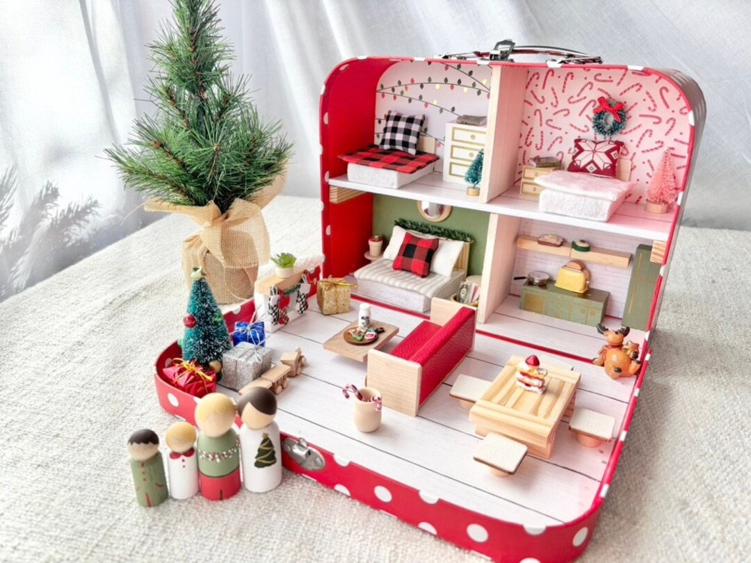 Peg Doll Christmas House, Suitcase Dollhouse, Peg People House, 2 Story ...