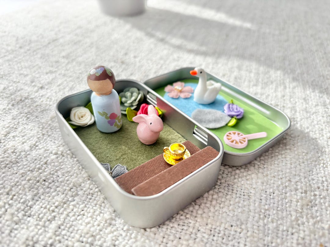 Miniature Peg Doll Fairy Garden Playset in A Tin Case, Gift for Girls ...