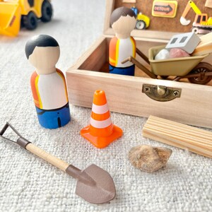 Construction Site Peg People Play Set, Gift for Boys, Travel Toy ...