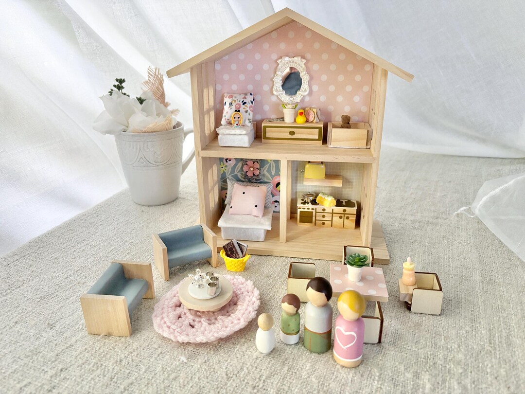 Small 2 Story Wooden Peg Doll House With Family of Four and Baby ...
